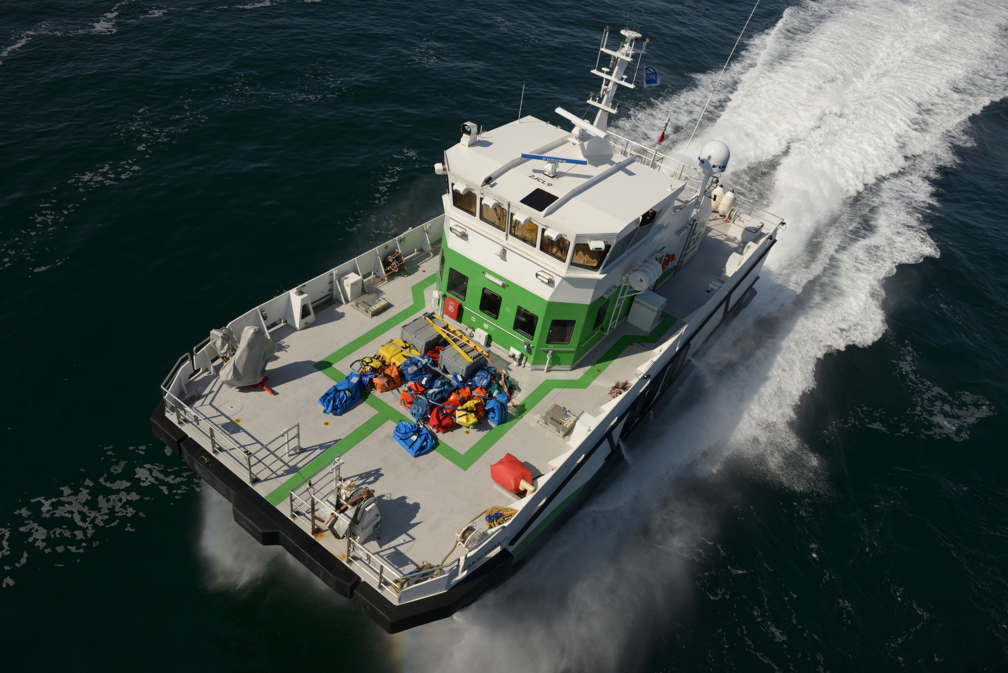 WAVECRAFT Umoe Firmus fast crew transfer vessel - Umoe WAVECRAFT